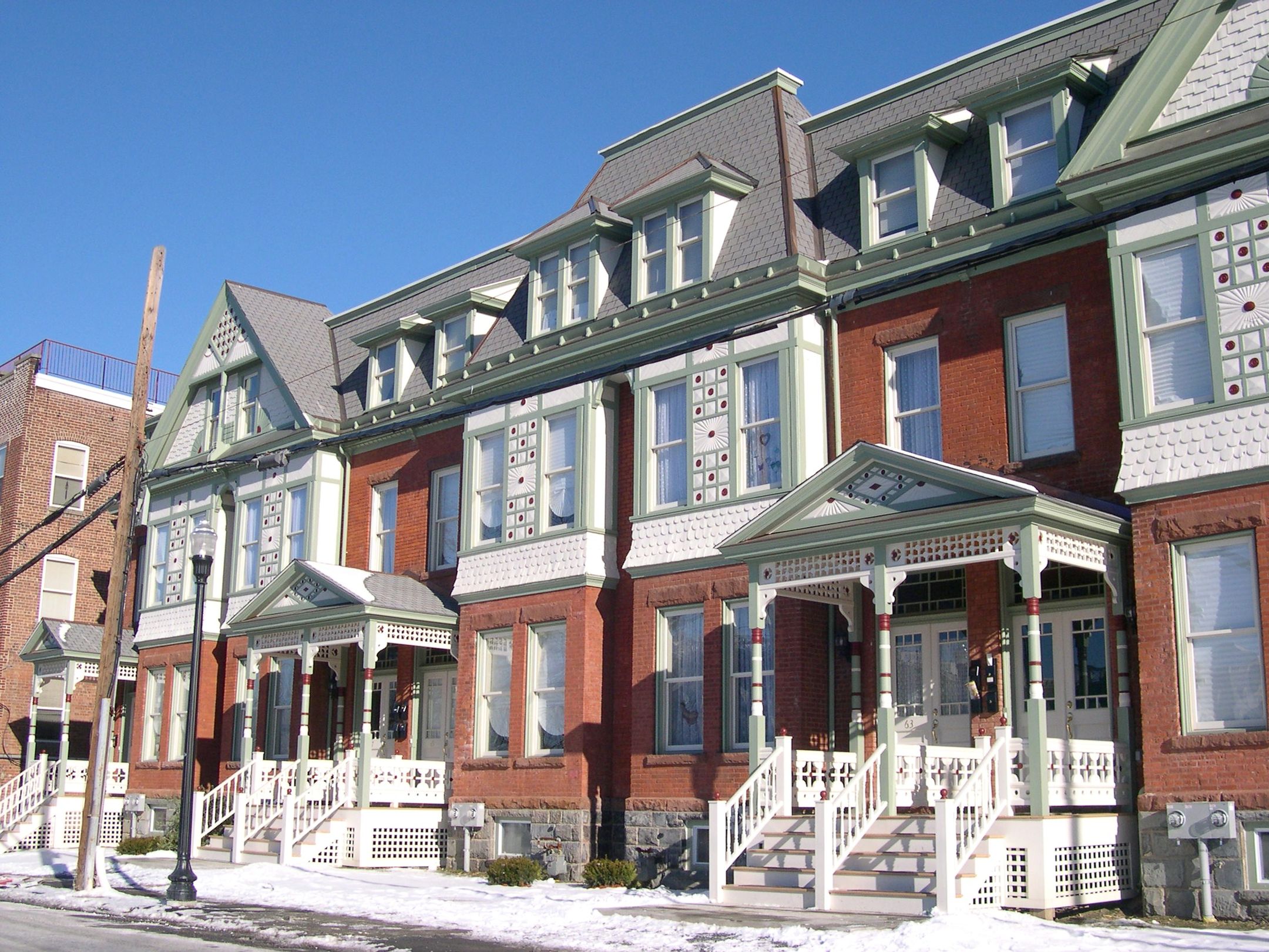 Donate Now | Hudson River Housing